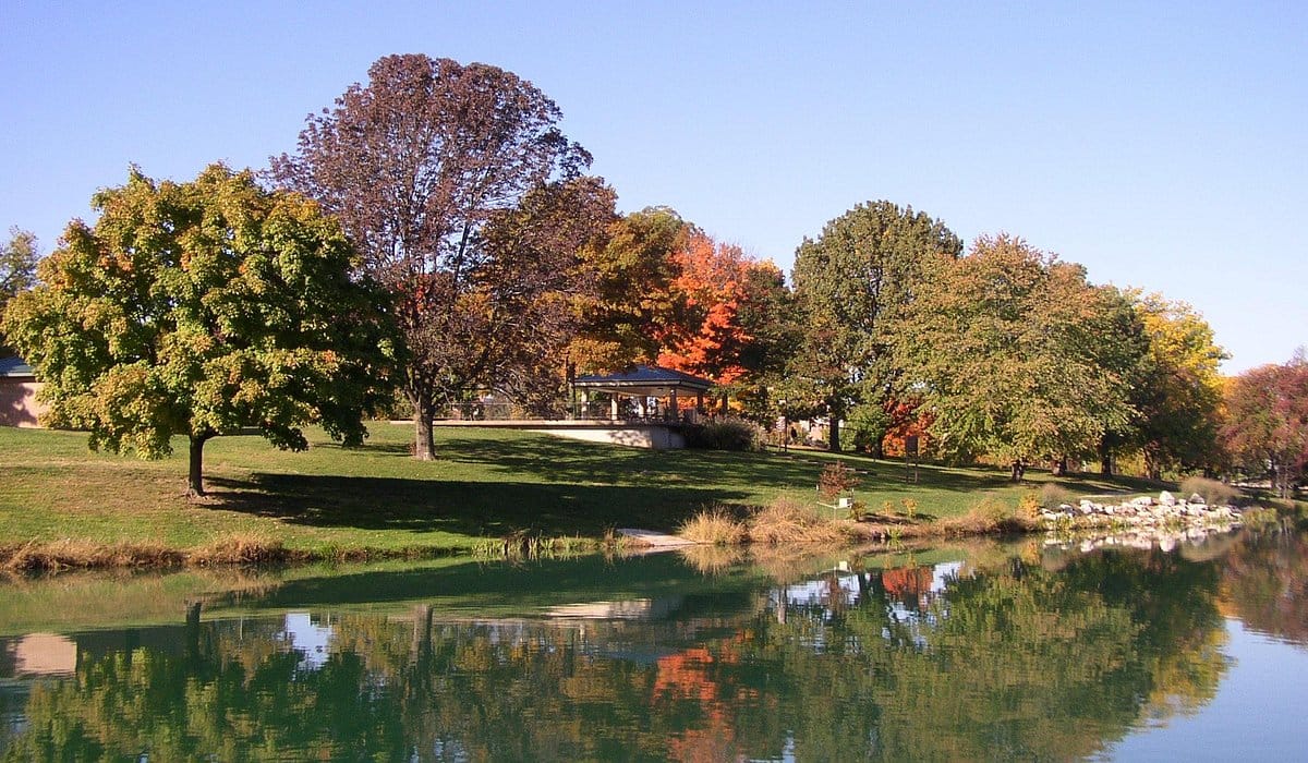 Things to Do in Columbia Mo: Unforgettable Adventures - Wander Flag